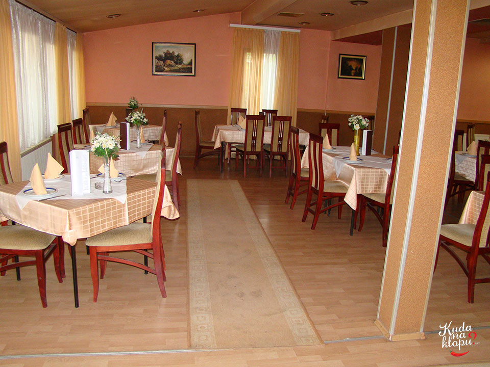 Galerija | Tri Cveta | Restorani | Niš | Kuda na klopu